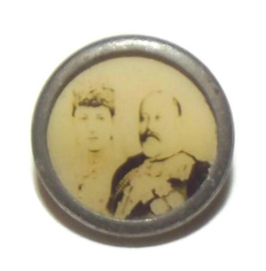 Antique Button Early Lithograph Glove Button of King Edward & Queen ...