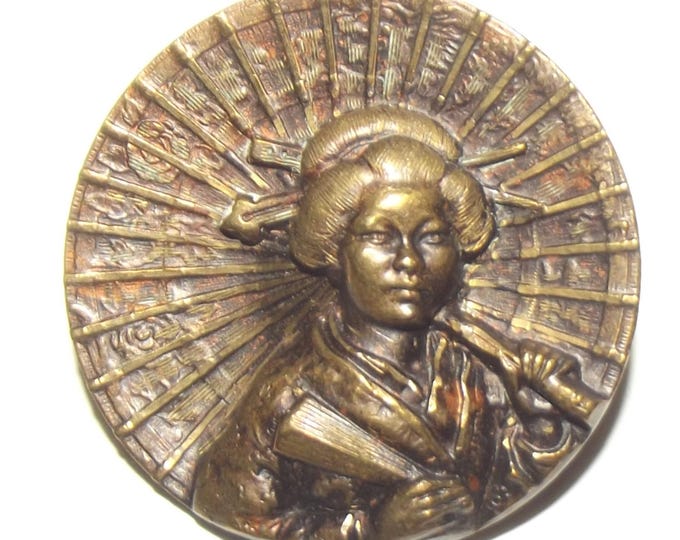 Antique Button ~ Large Antique Picture Button Yum Yum From the Opera ...