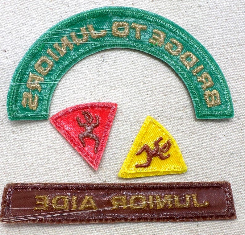 Vintage 1977-1986 Girl Scout Uniform Patches: Brownie B’s, Bridge to ...