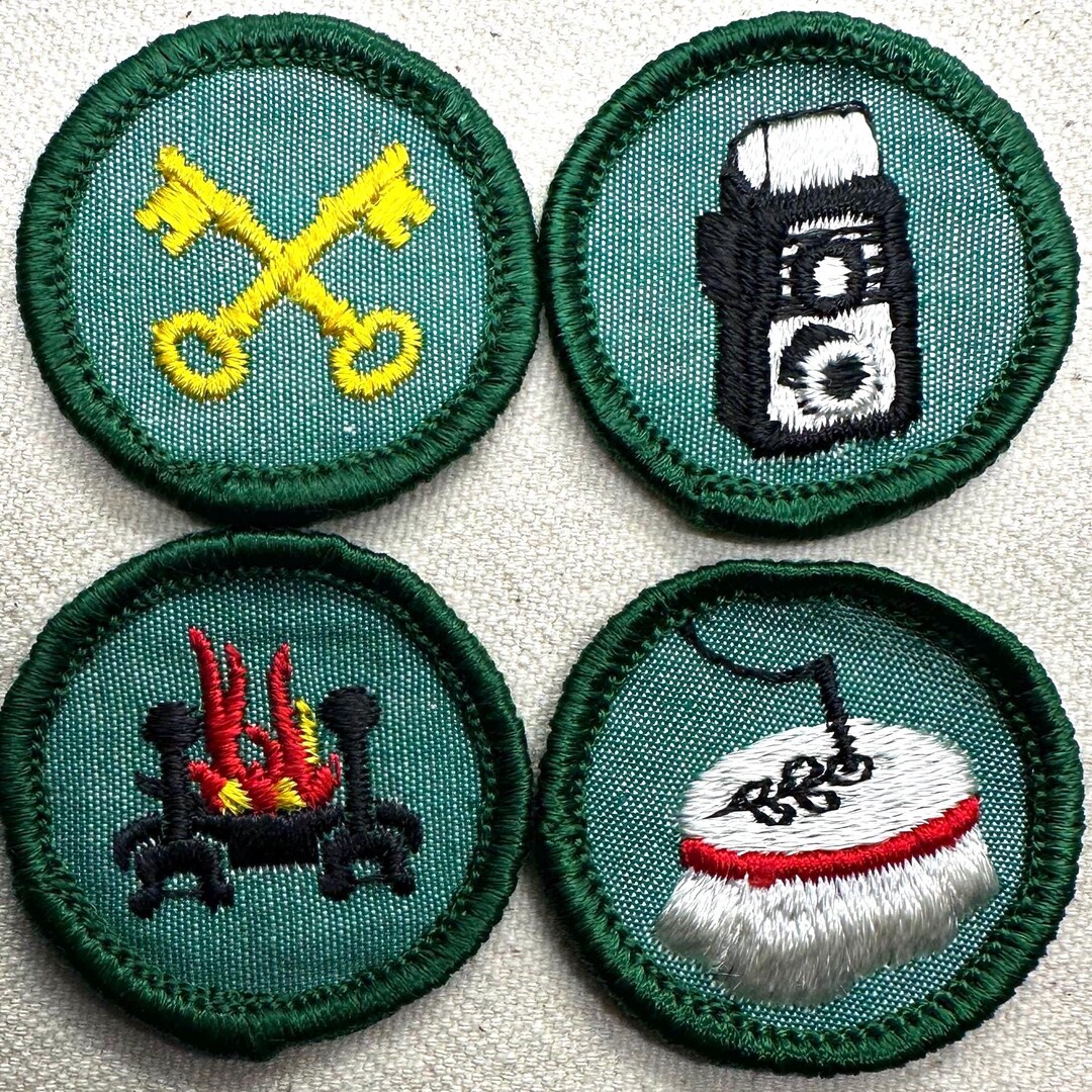Vintage 1963-1974 Girl Scout Badges: RETIRED Junior Proficiency ...
