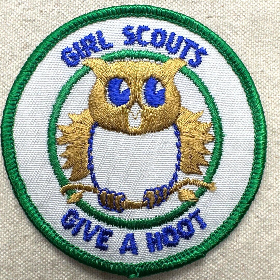 Vintage 1988 Girl Scout Patch: Fall Product Sales - Girl Scouts Give a ...