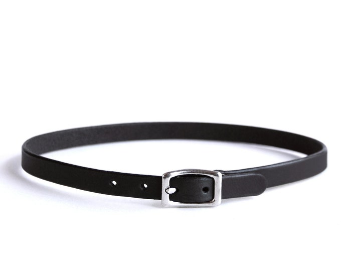Mini Basic Buckle Choker -- Black Leather Choker With Silver Hardware ...