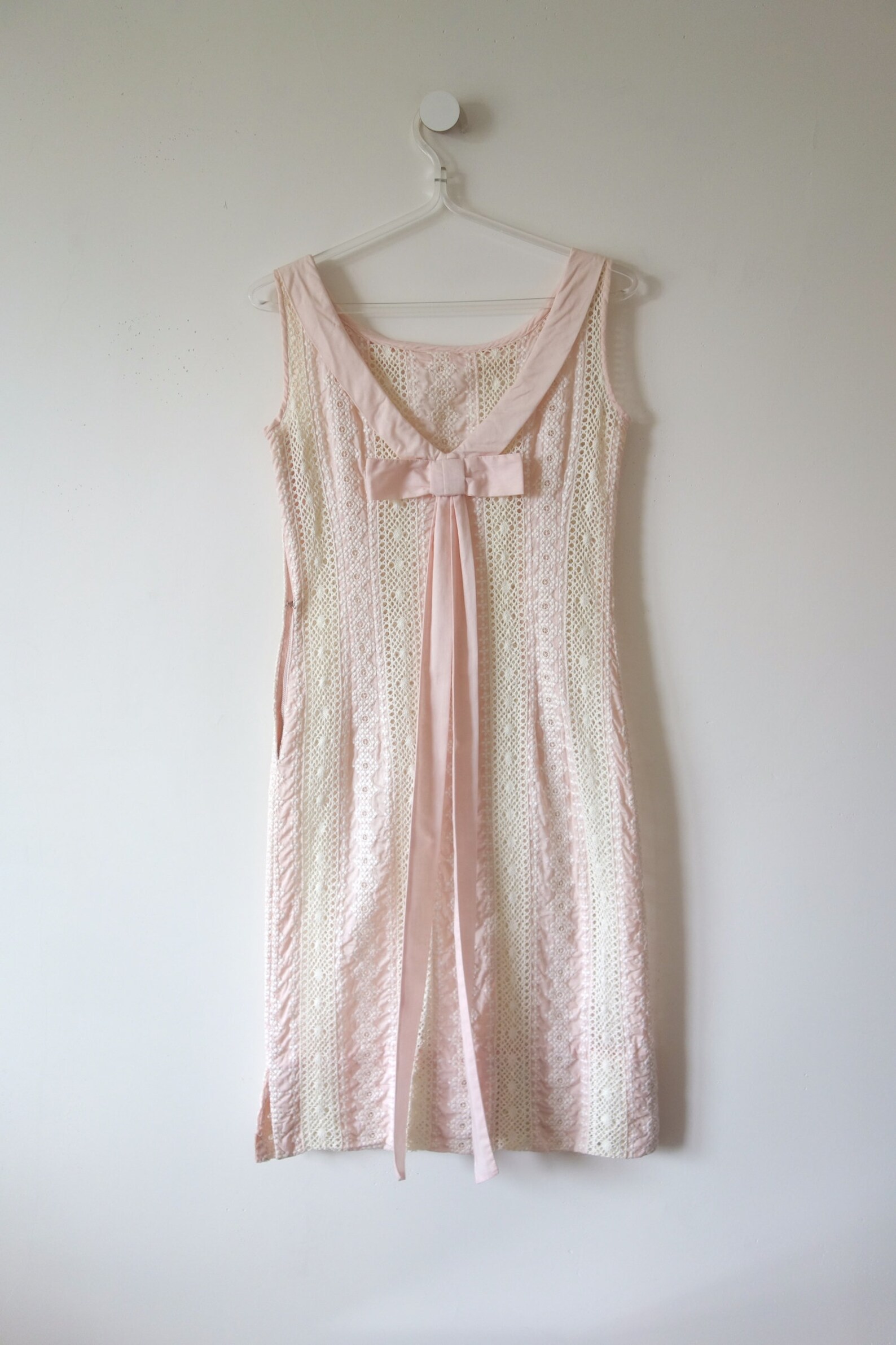 1960s Embroidered Pink Shift Dress | Vintage Spring Summer Cotton Party ...