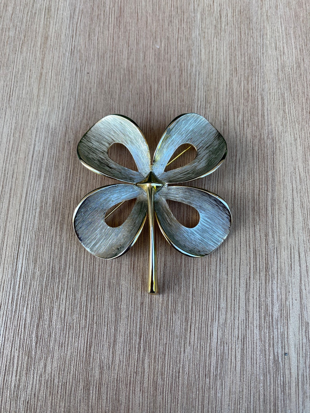 Beautiful Vintage Large Four Leaf Clover Brooch in Silver and Gold ...