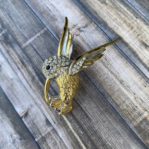 Gorgeous Vintage Butler Style Hummingbird Brooch Gold and White With ...