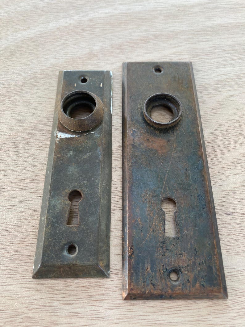 Vintage Pair of Escutcheon Door Plates - Etsy