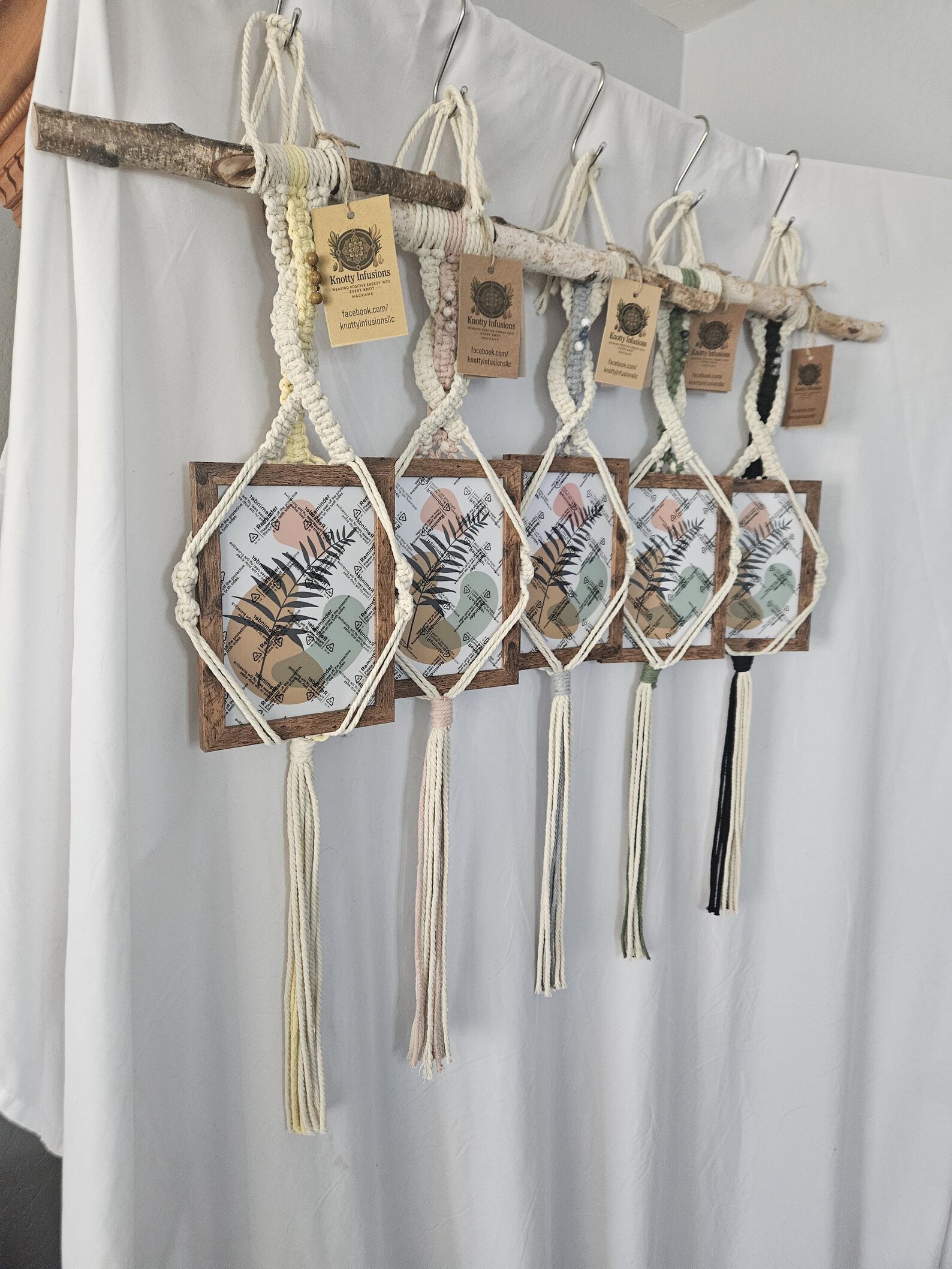 Macramé Picture Hanger | Boho Wall Decor for 5x7 Photos | Crystal ...