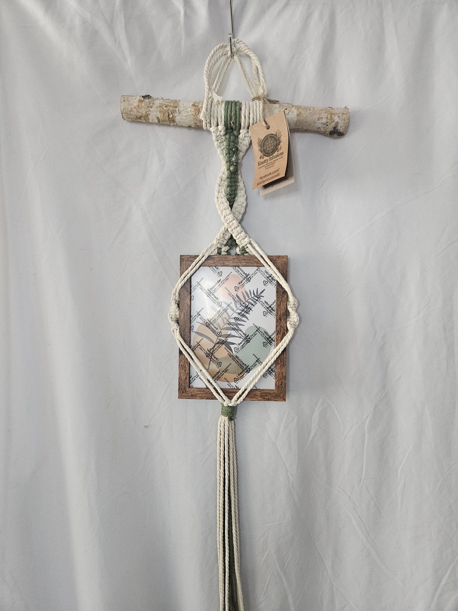 Macramé Picture Hanger | Boho Wall Decor for 5x7 Photos | Crystal ...