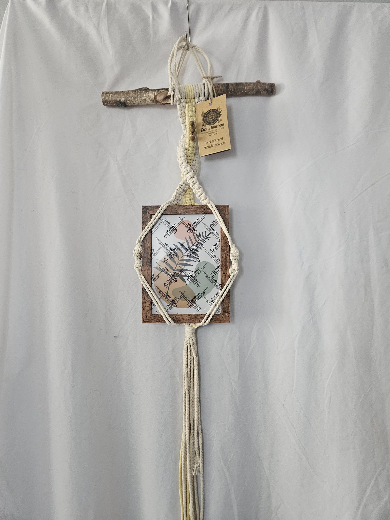 Macramé Picture Hanger | Boho Wall Decor for 5x7 Photos | Crystal ...