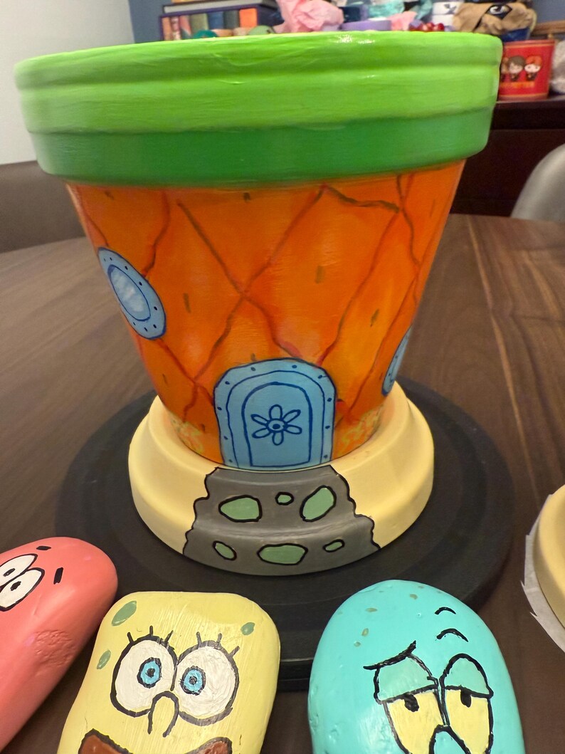 Spongebob's Pineapple Under the Sea 11 Piece Garden Set – Hand-painted ...