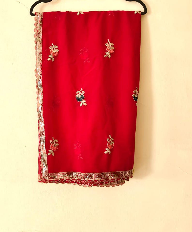 Red Lehenga Choli: Indian Wedding Guest Ghagra, Thread & Sequin Work - Etsy
