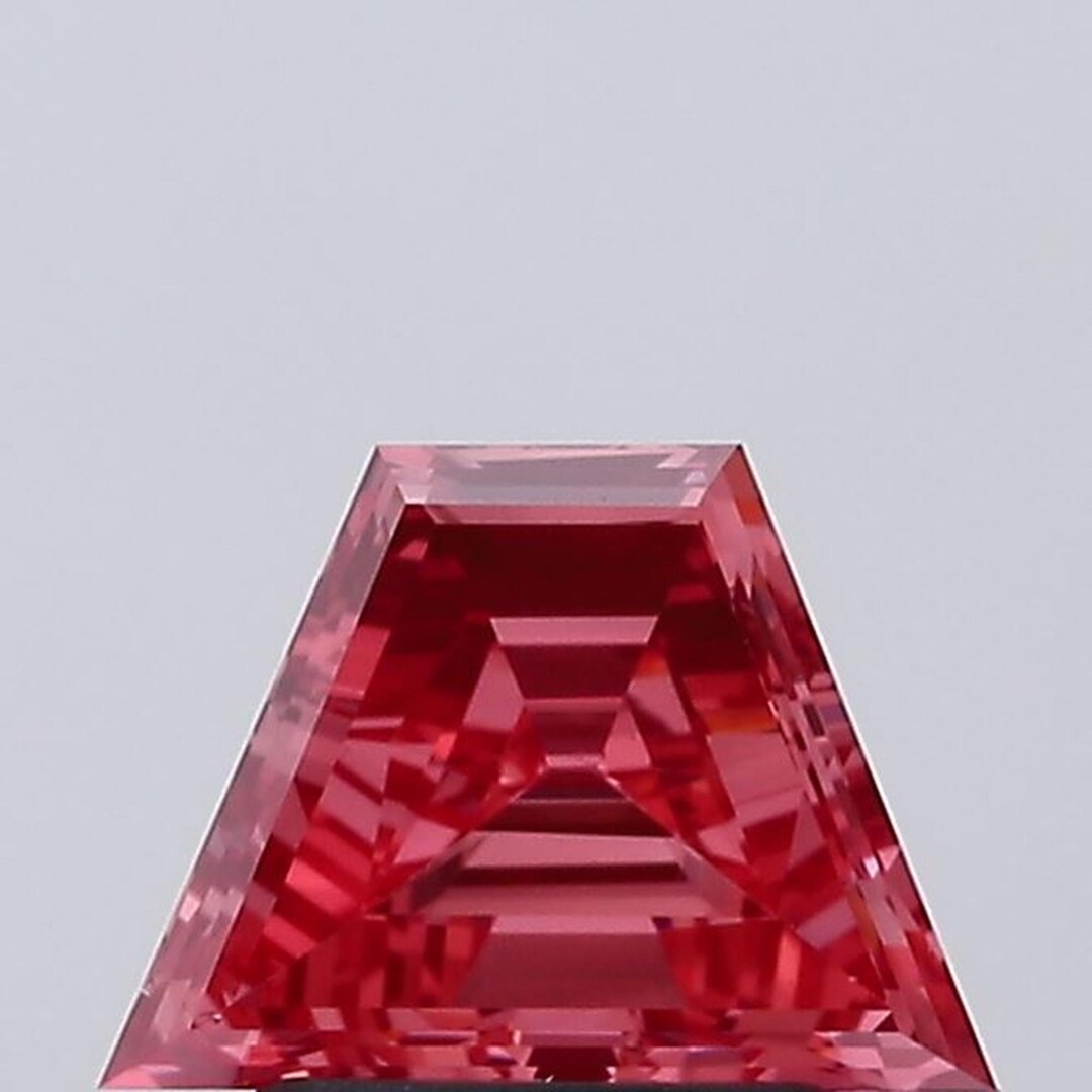 Fancy Vivid Red Trapezoid Lab Grown Diamond | IGI Certified Loose Stone ...