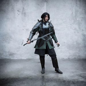 Queen of the Elves Blackened Steel Armor Medieval Lady Elf Warrior ...