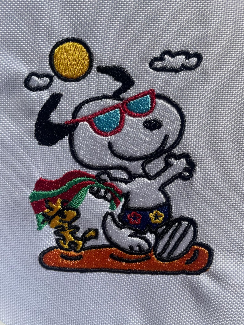 Snoopy Beach Embroidery - Etsy