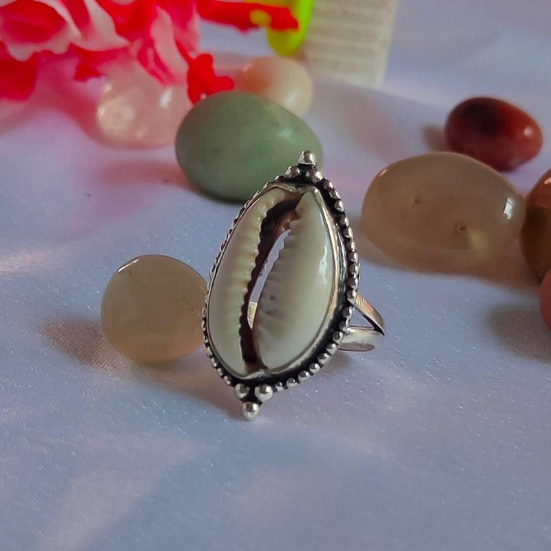 Cowrie Shell Ring - Etsy
