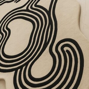 Abstract Line Art Rug – Modern Irregular Shape, Minimalist Decor - Etsy