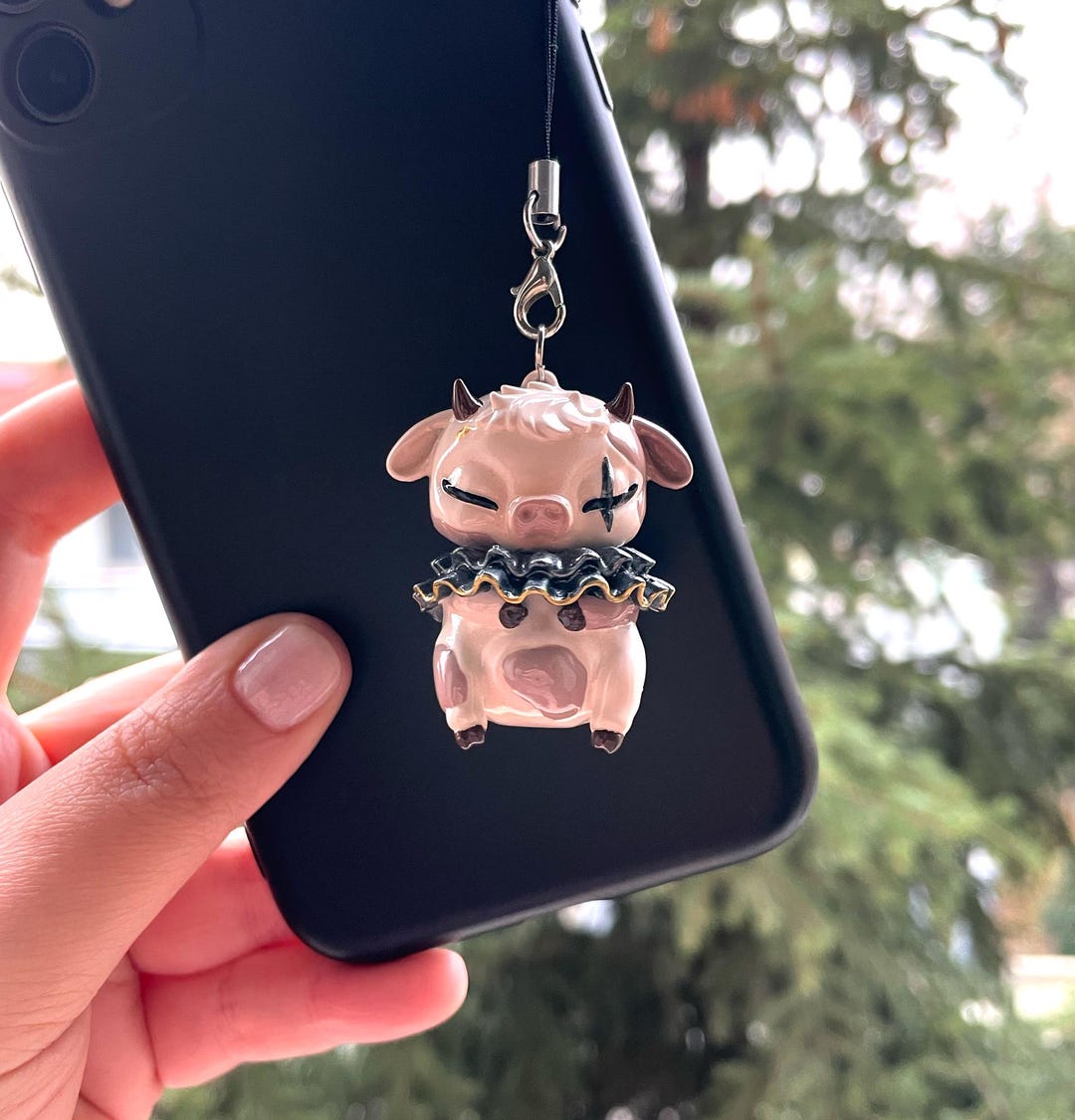 Highland Cow Phone Charm, Hand Painted Gothic Art, Weirdcore Kindle/3ds ...