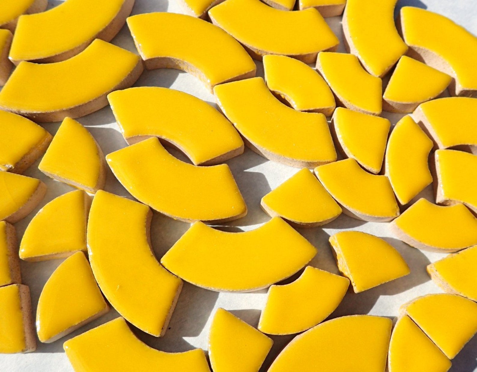 Lemon Yellow Bullseye Mosaic Tiles - 50g Ceramic Circle Parts in Mix of ...