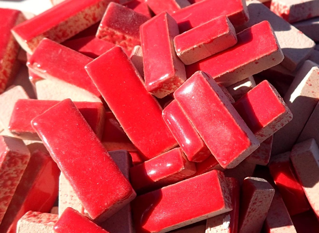 Bright Red Mini Rectangles Mosaic Tiles - 50g Ceramic in Mix of 3 Sizes ...