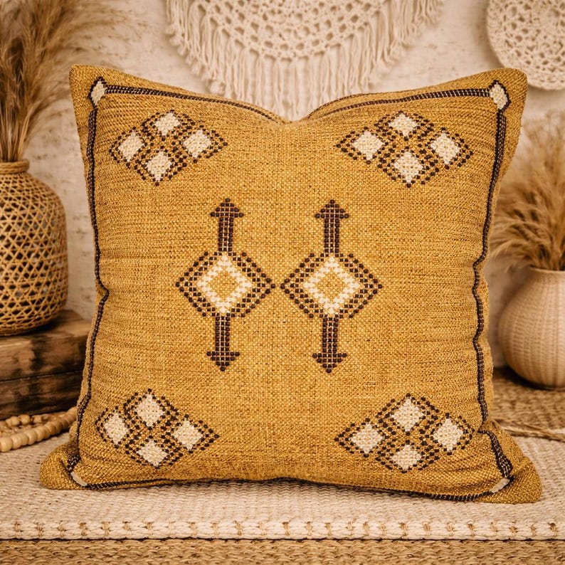 Sabra Pillow Cover 18x18, Handwoven Moroccan Cushion, Cactus Silk Style ...