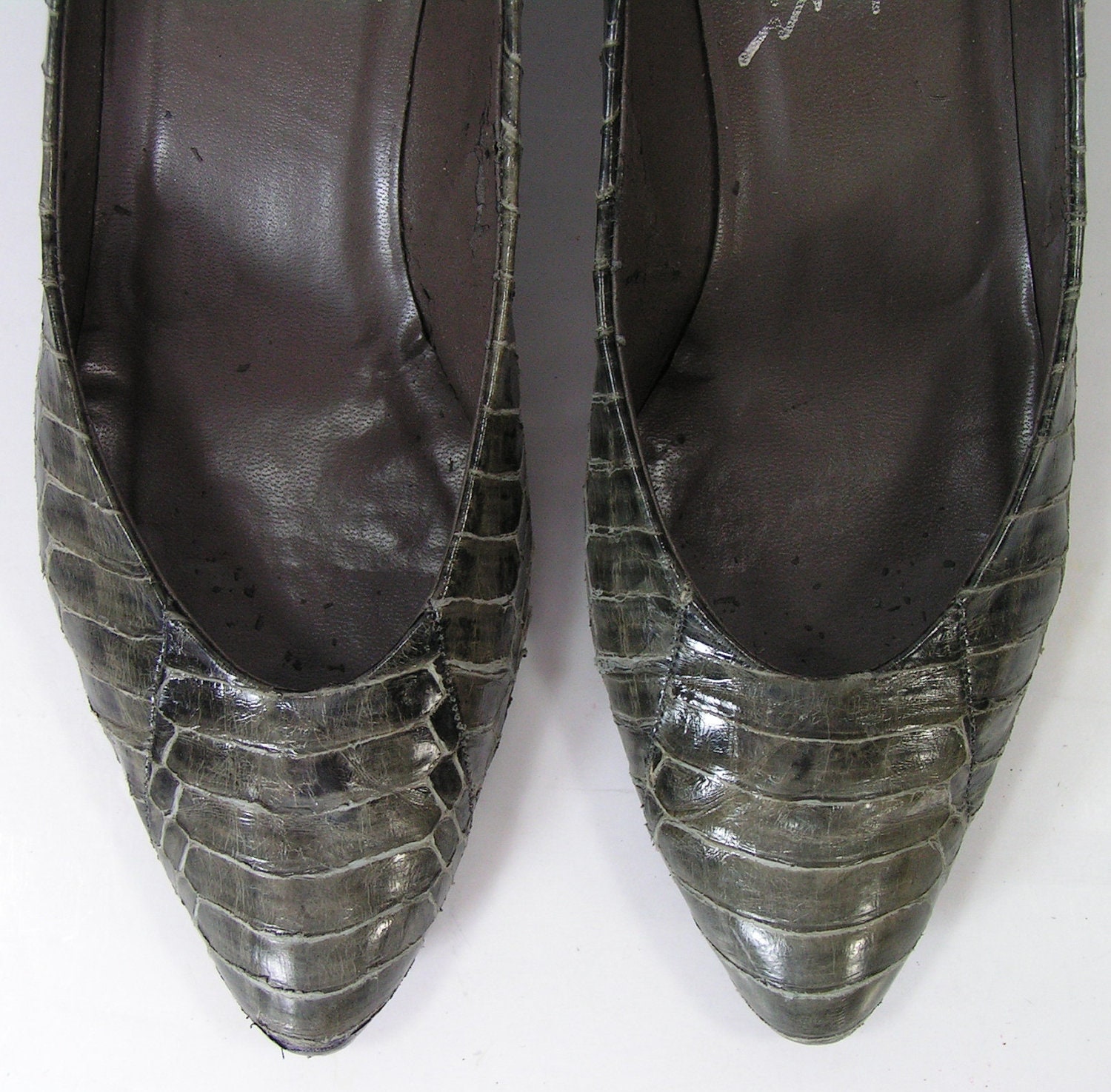 Vintage Reptile Pumps Shoes Womens 7.5 B M Gray Python Snake Skin Heels ...