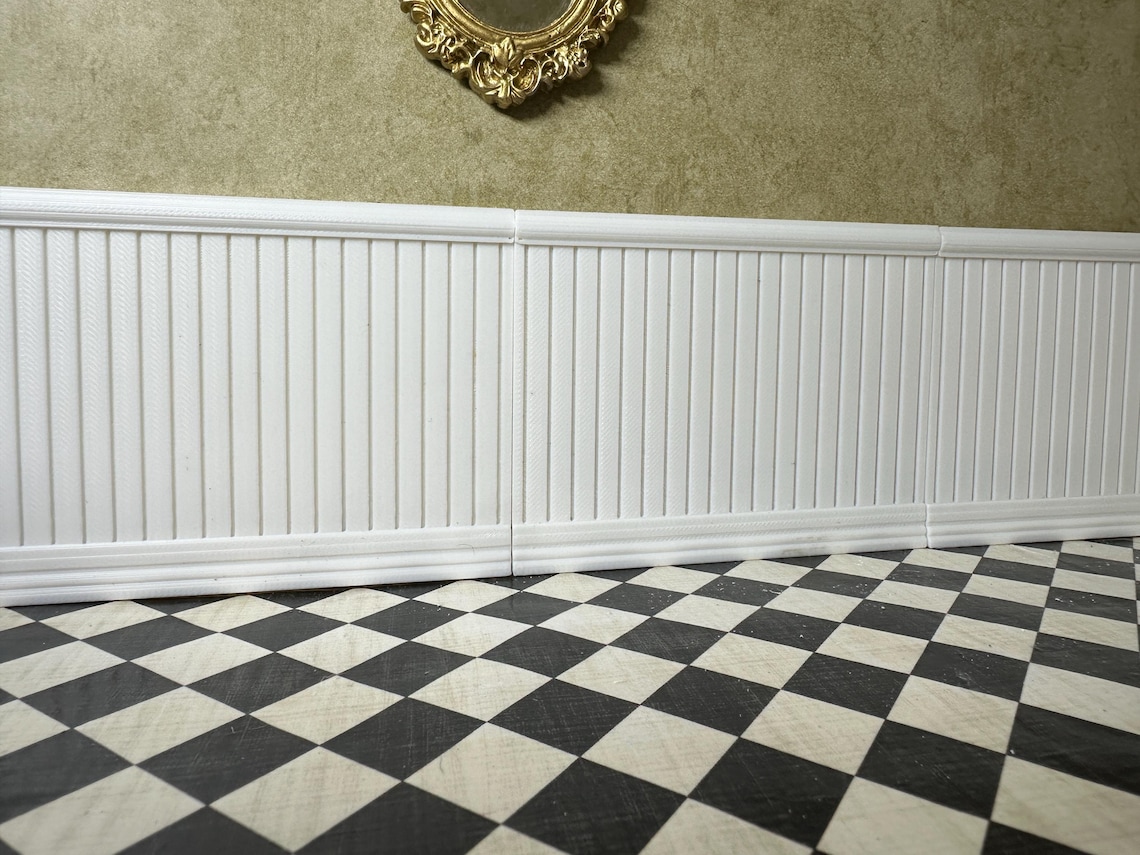 Vertical Wainscoting With Baseboard - Set of 4 Panels - 3D Printed - 1: ...