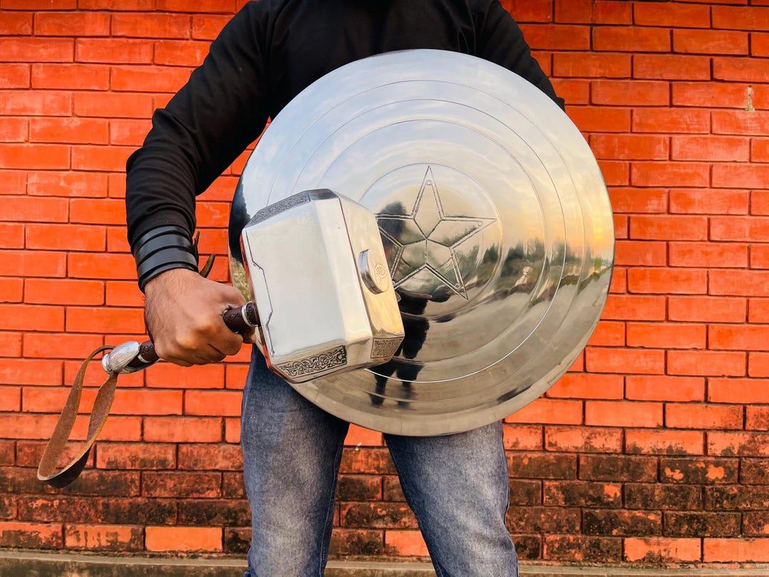 Captain America Star Shield and Thor's Hammer Mjolnir | Superhero Combo ...