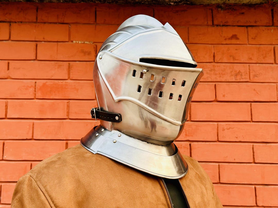 European Closed Helmet - Medieval Knight Helmet - Larp Fancy Armour ...