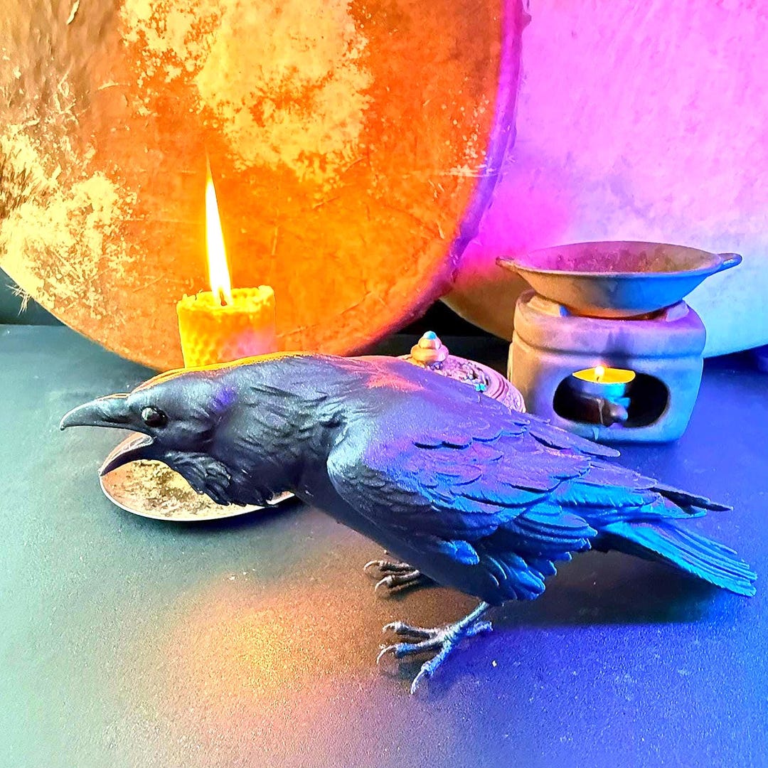 Raven Spirit Guardian Figurine, Gothic Bird Statue, Altar Shelf Decor ...
