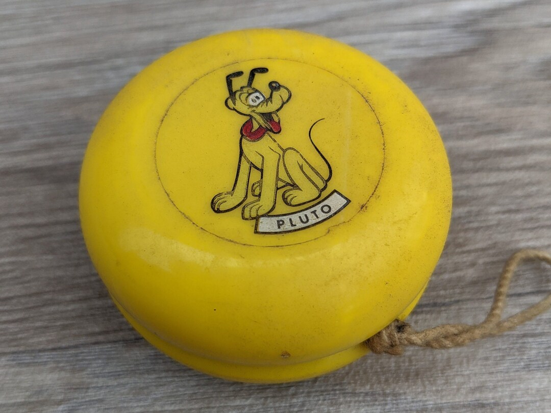 Vintage Walt Disney Lumar Yo-yo Pluto Design - Etsy