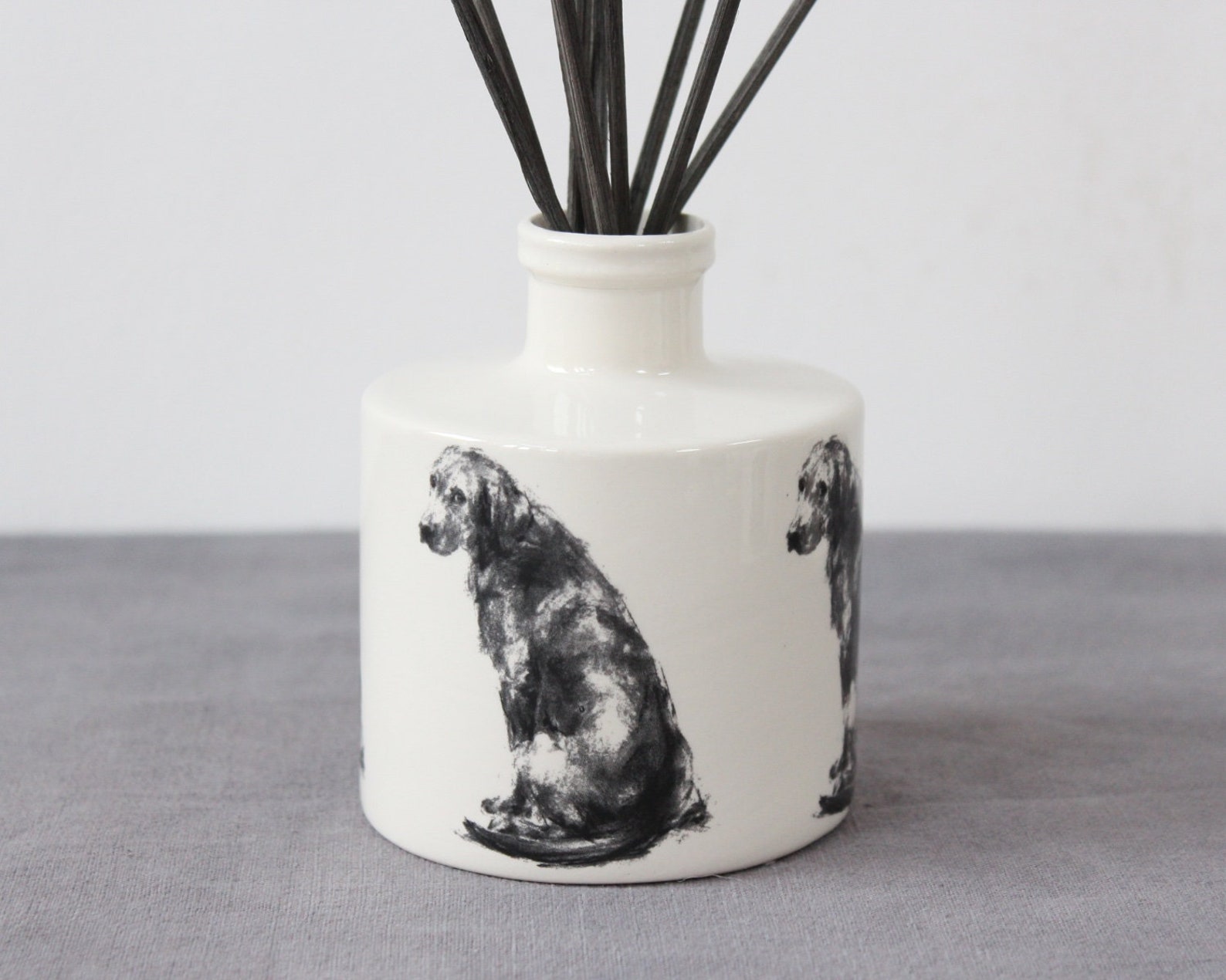 Labrador Dog Reed Diffuser, Ceramic Diffuser, Essential Oil Diffuser ...