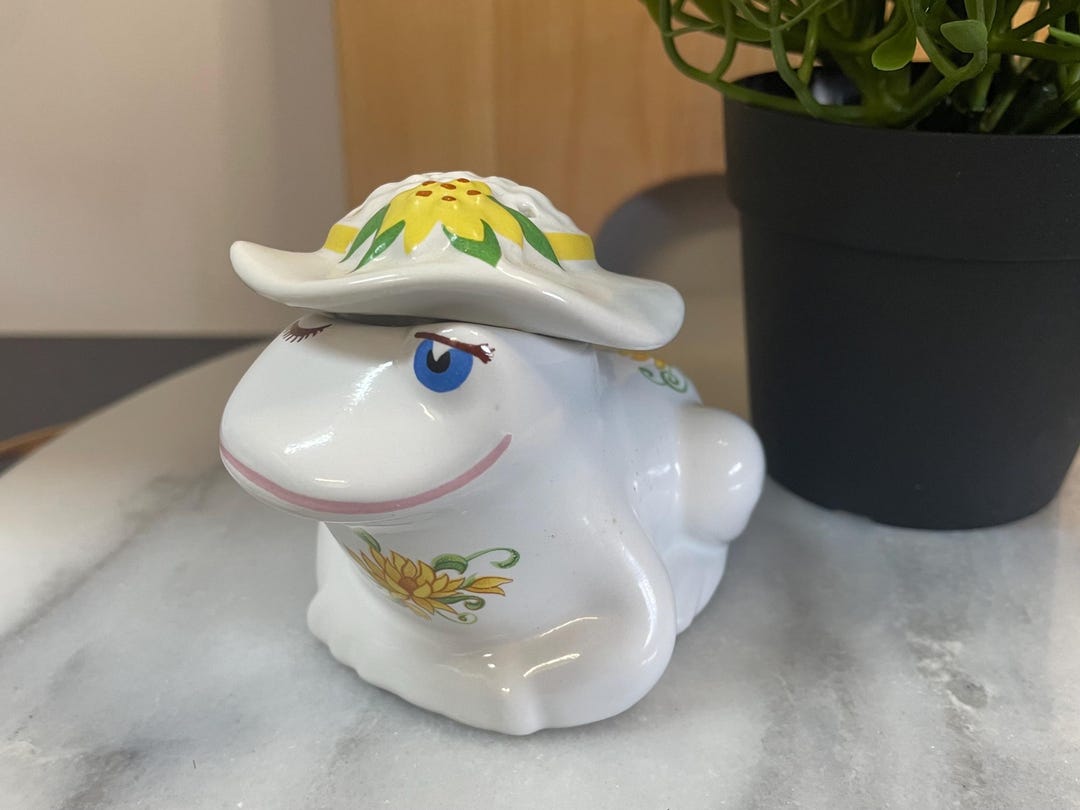 Vintage Avon Frog Potpourri Figurine 1982 Ceramic Collectible Country ...