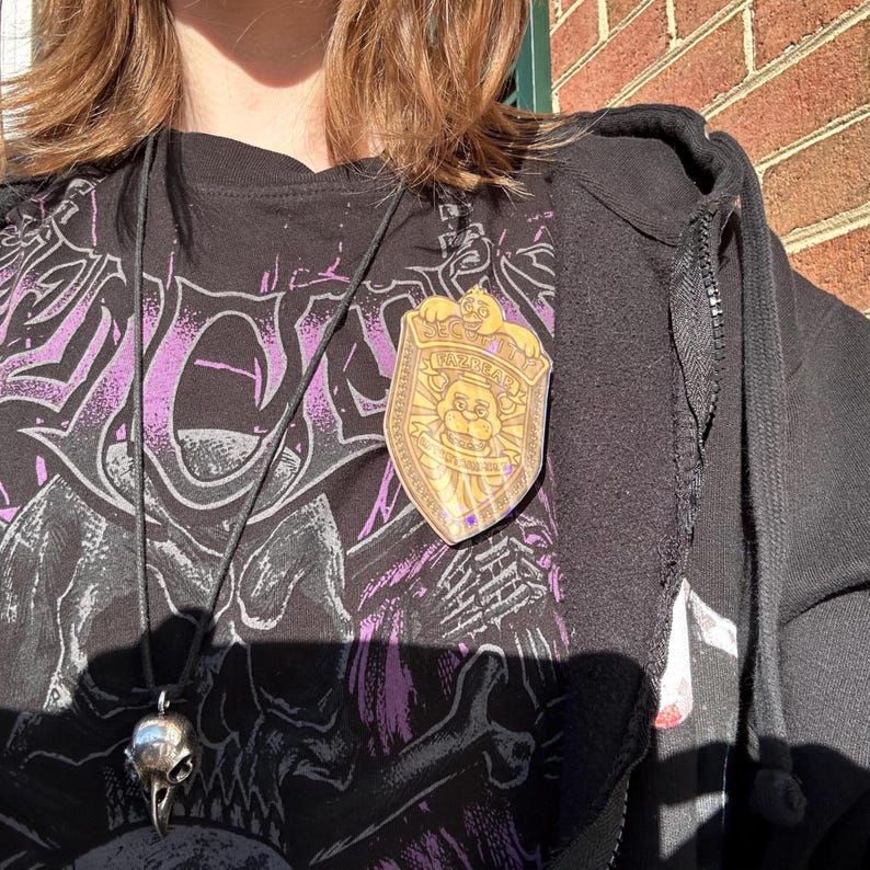 Freddy Fazbear's Pizza Security Guard Badge: Cute Sparkly FNAF Pin - Etsy