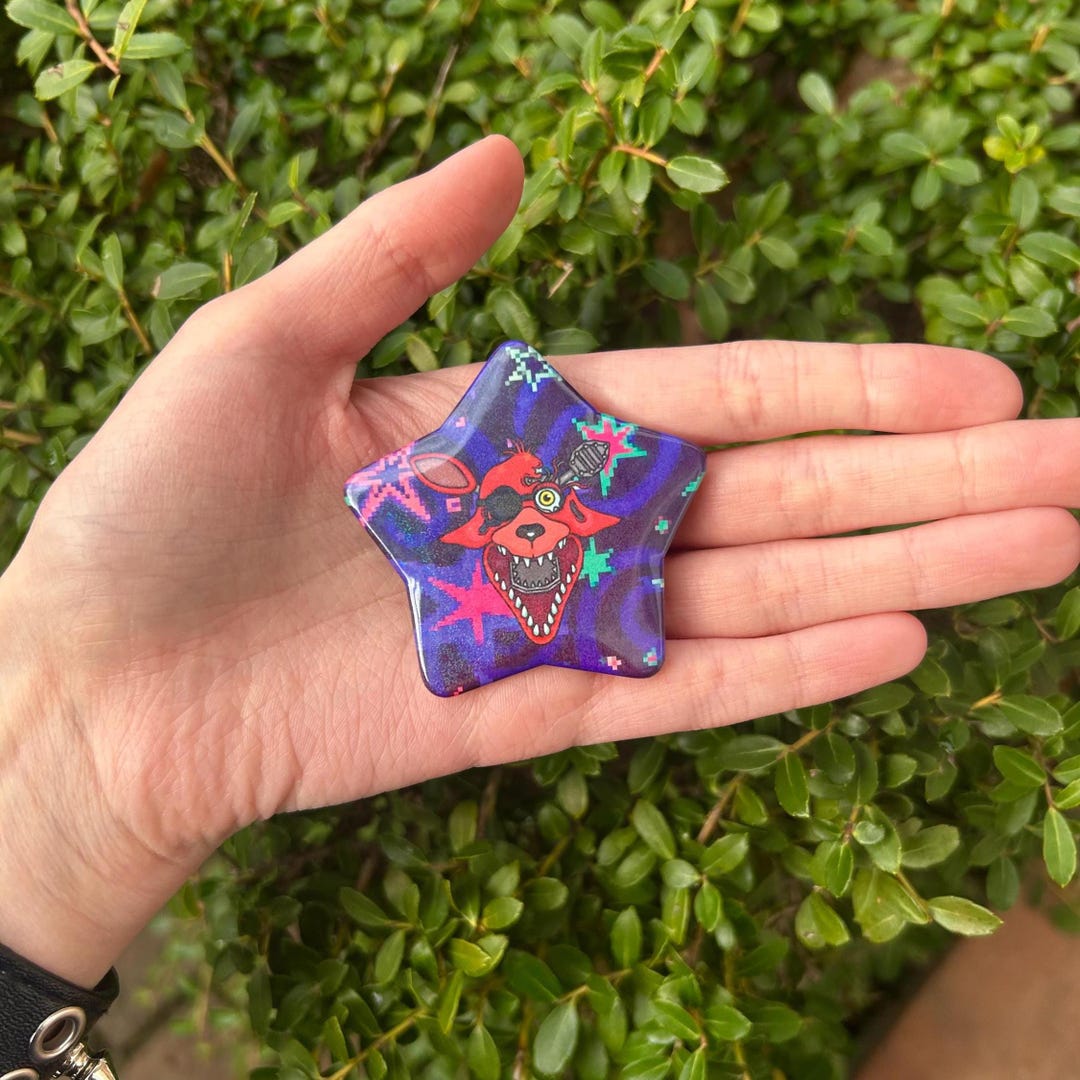 Withered Foxy Button: Cute Five Nights at Freddy's Sparkly Star Pin - Etsy