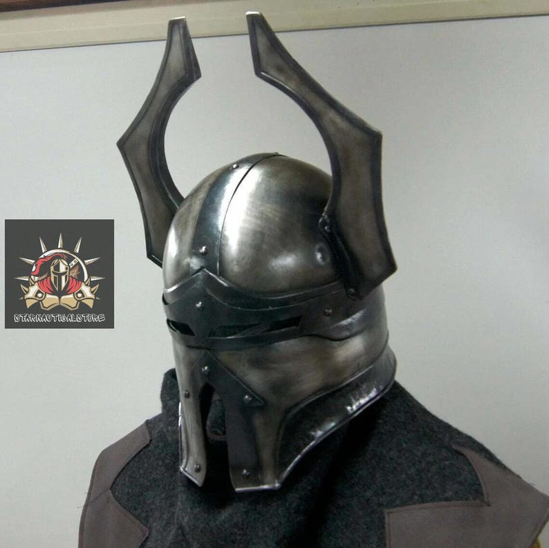 Knight Helmet Chaos Metal LARP Helmet With Steel Horns Perfect Fantasy ...
