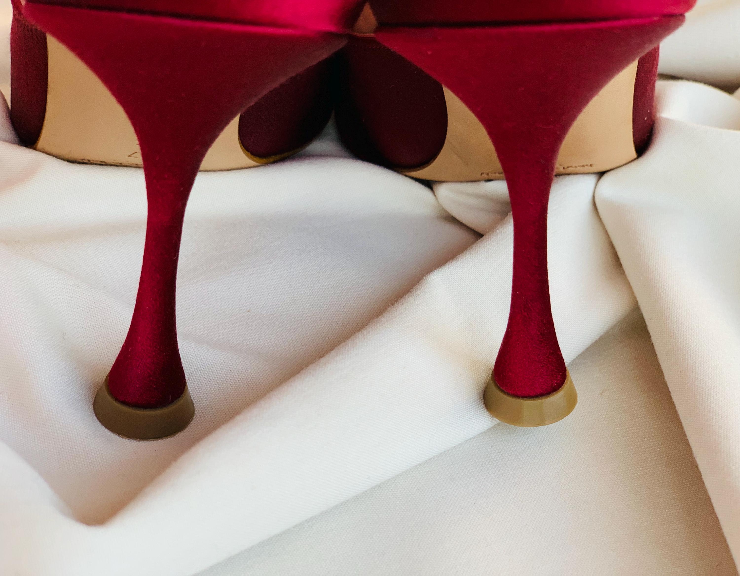 Manolo Blahnik Burgundy Satin Heels - Baroque Gem Brooch Mules - Rare ...