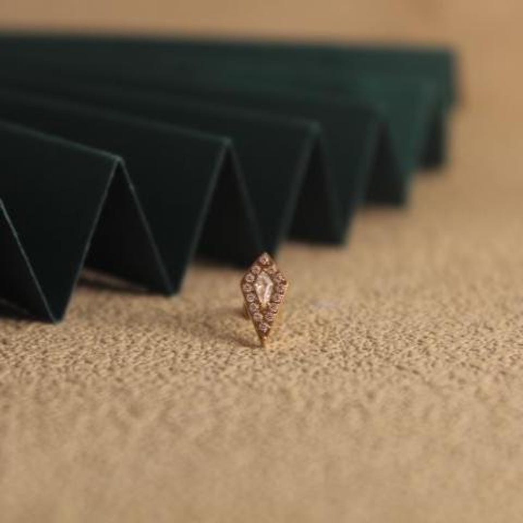 Titanium CZ Kite Tragus Top Push Fit With Flat Back Labret| Diamond ...