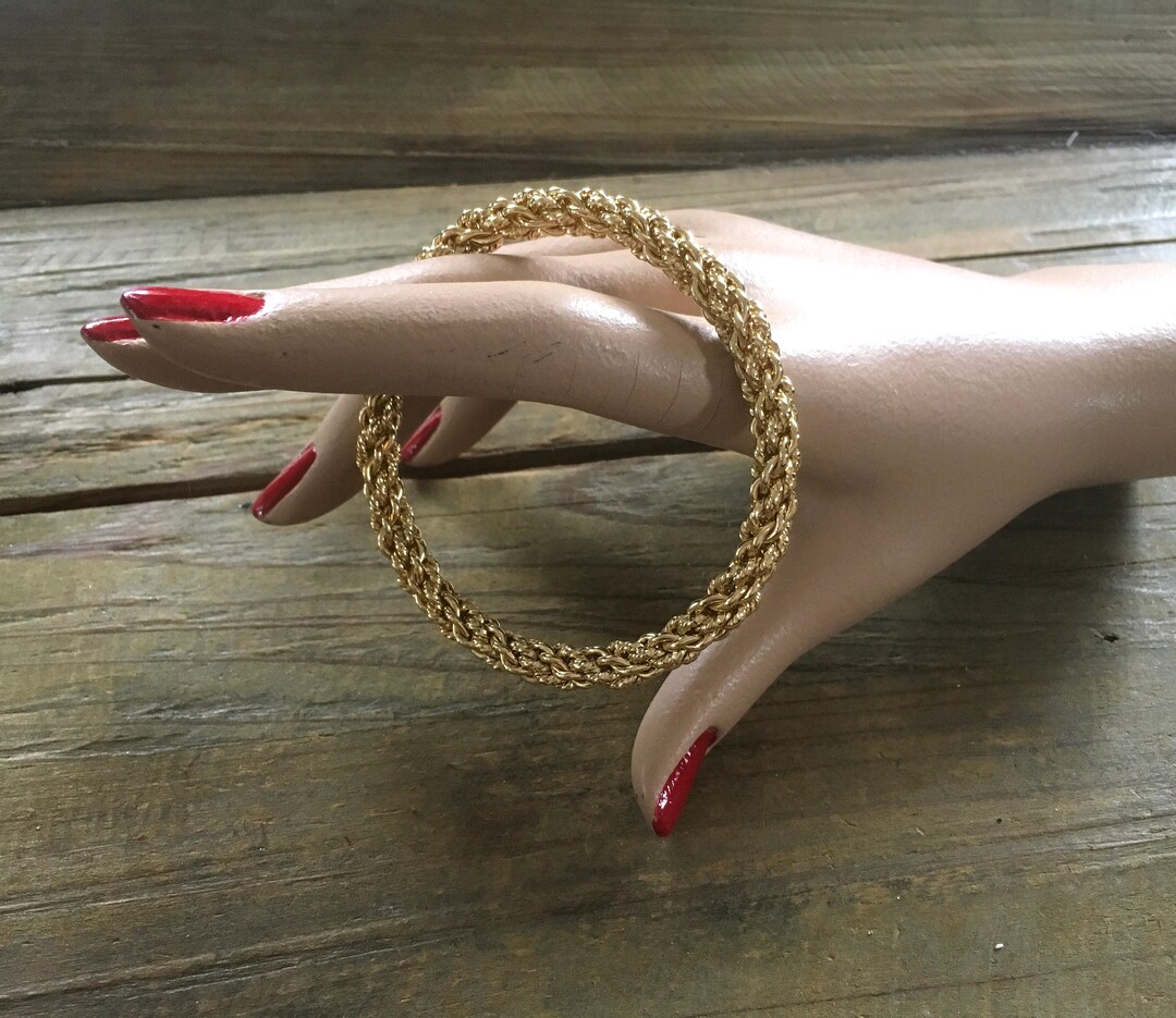 Lovely Vintage Gold Tone Twisted Rope Bangle Bracelet Vintage Jewelry ...