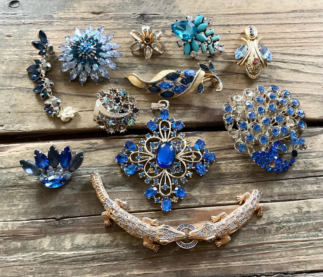 Shades of Blue Vintage Pink Rhinestone Salvage Harvest Lot Necklaces ...