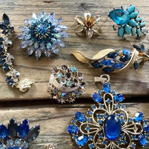 Shades of Blue Vintage Pink Rhinestone Salvage Harvest Lot Necklaces ...
