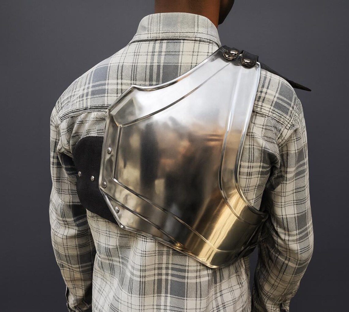 Steel Chest Plate Armor Pauldron: Medieval Knight LARP Cosplay - Etsy