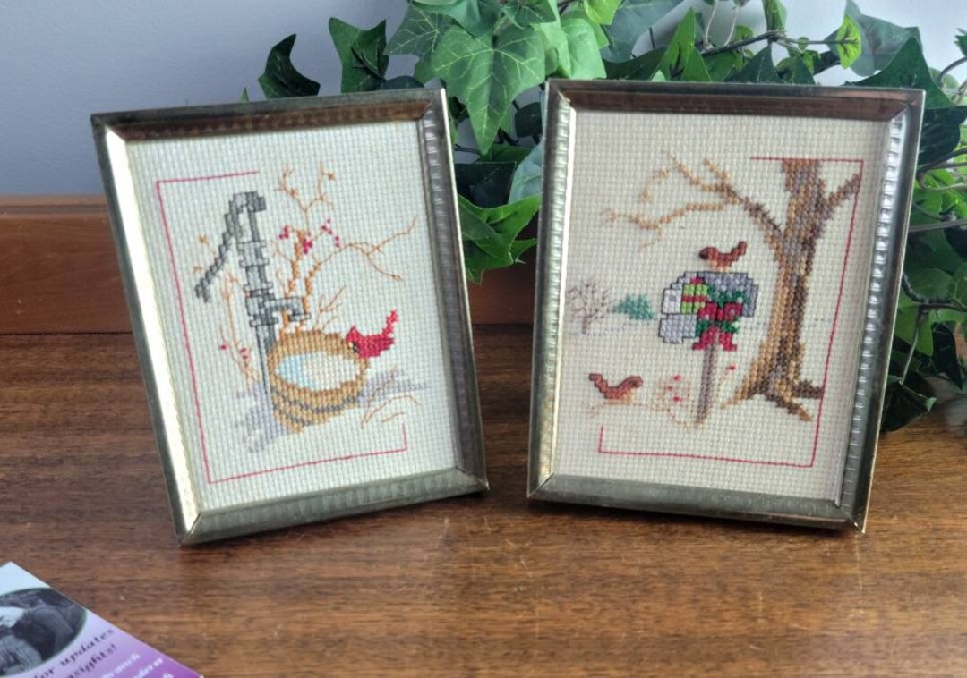 Pair of Vintage Framed Needlepoint. Set of 2 Cute Small Tabletop ...