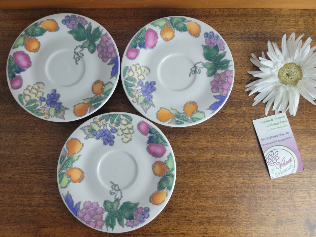 Vintage Saucer Plates Set of 3 by Gibson Housewares. Pattern Sorbet ...