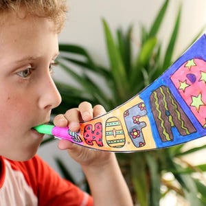 Rosh Hashanah Shofar Color & Craft | Jewish New Year Coloring Pages ...