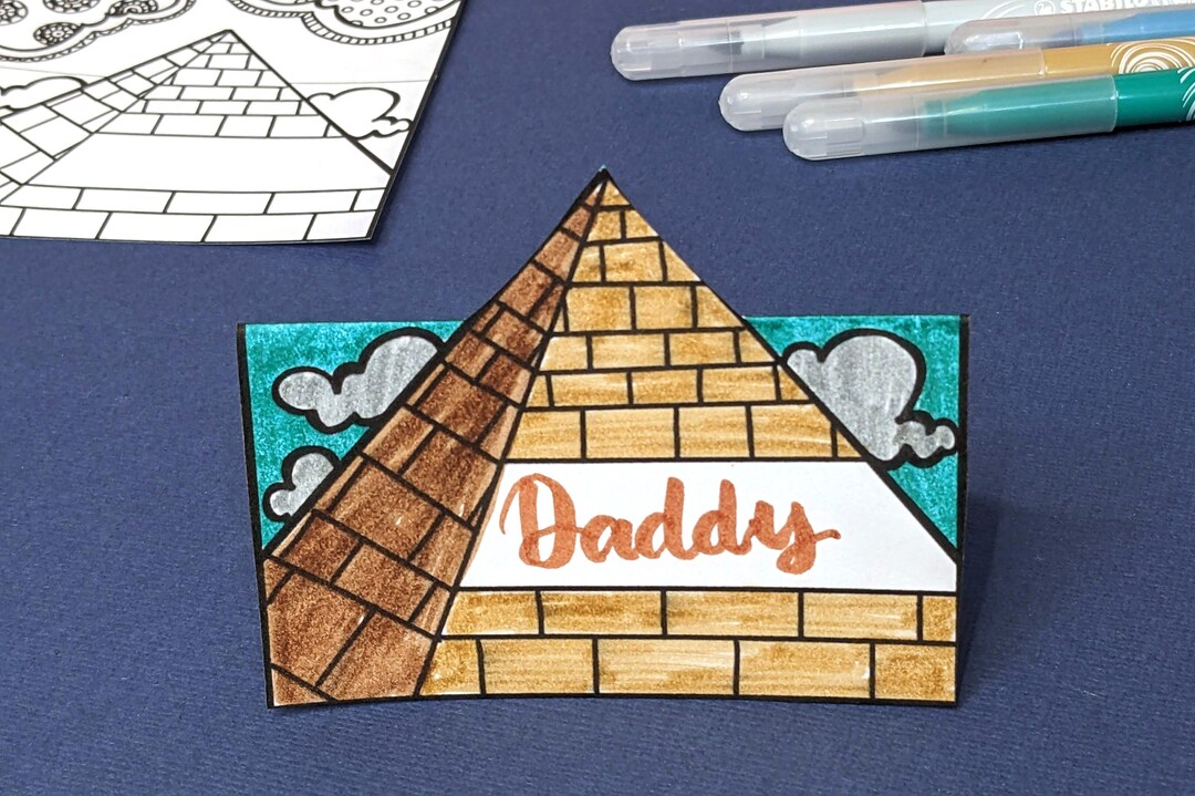 Color-in Printable Passover Name Cards - Pyramids | Kids Pesach Craft ...