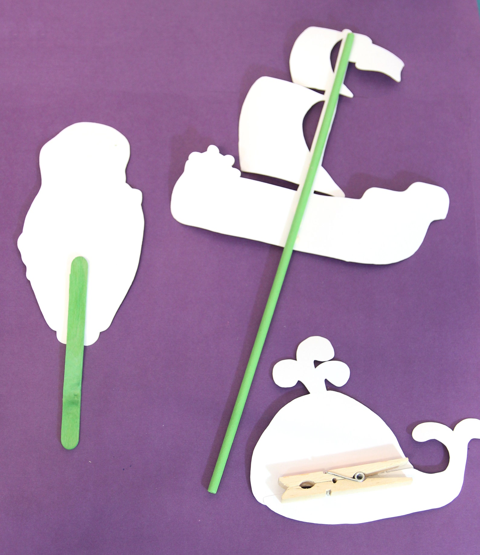Jonah and the Whale Puppet Craft - Coloring Page Version | Yom Kippur ...
