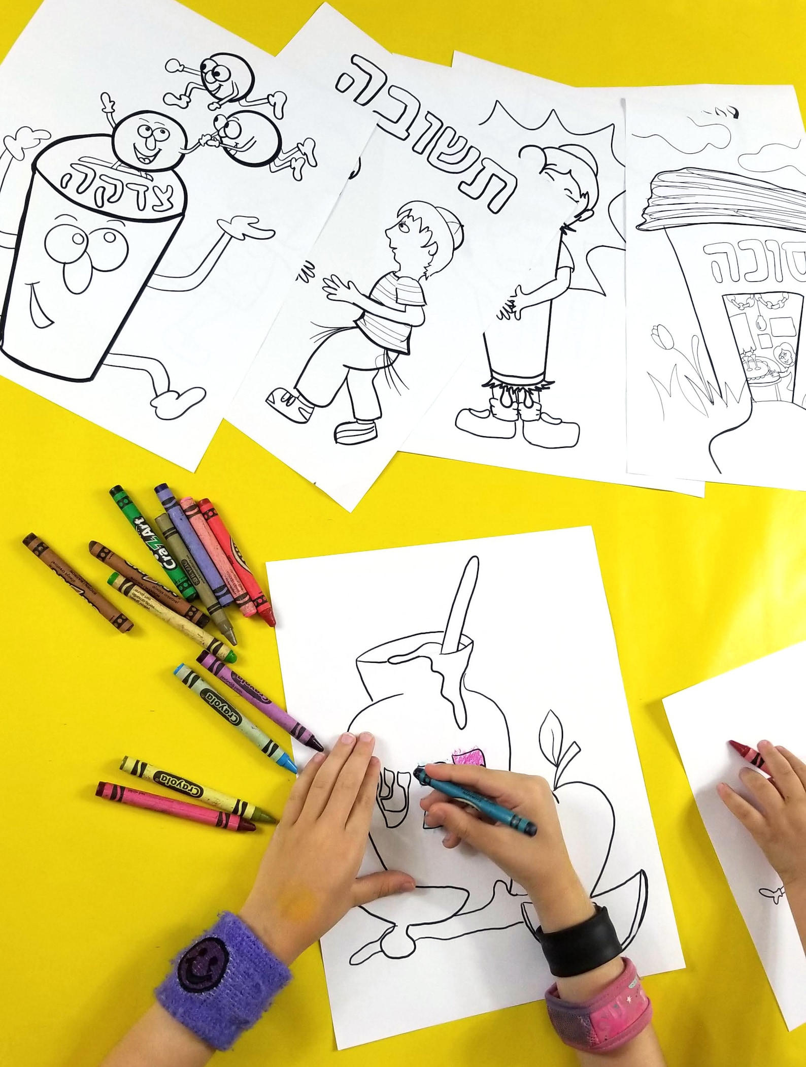 8 Jewish High Holidays Coloring Pages for Kids Printable PDF Colouring ...