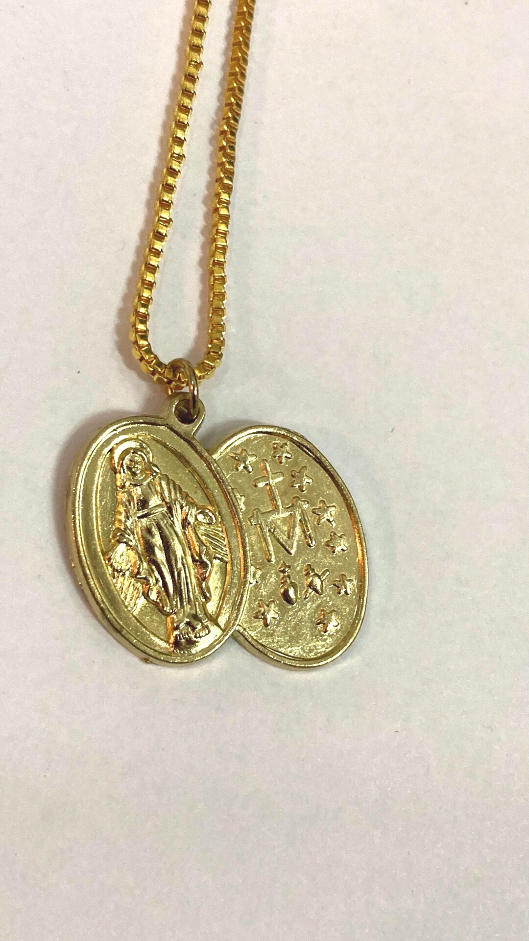 Gold Tone Miraculous Medal Necklace – 20” Chain – Virgin Mary Double ...