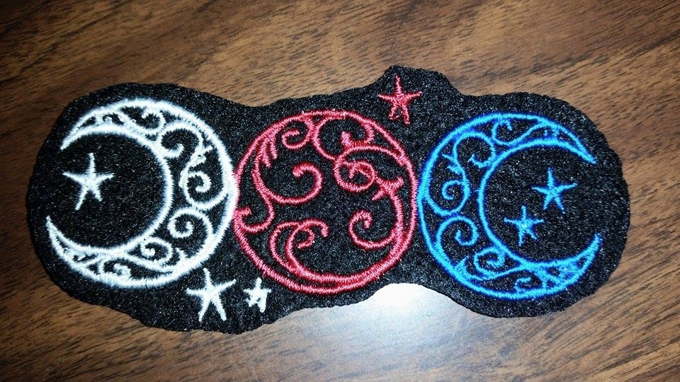 Triple Moon Patch Wiccan Witchmothermaidencronegodess - Etsy