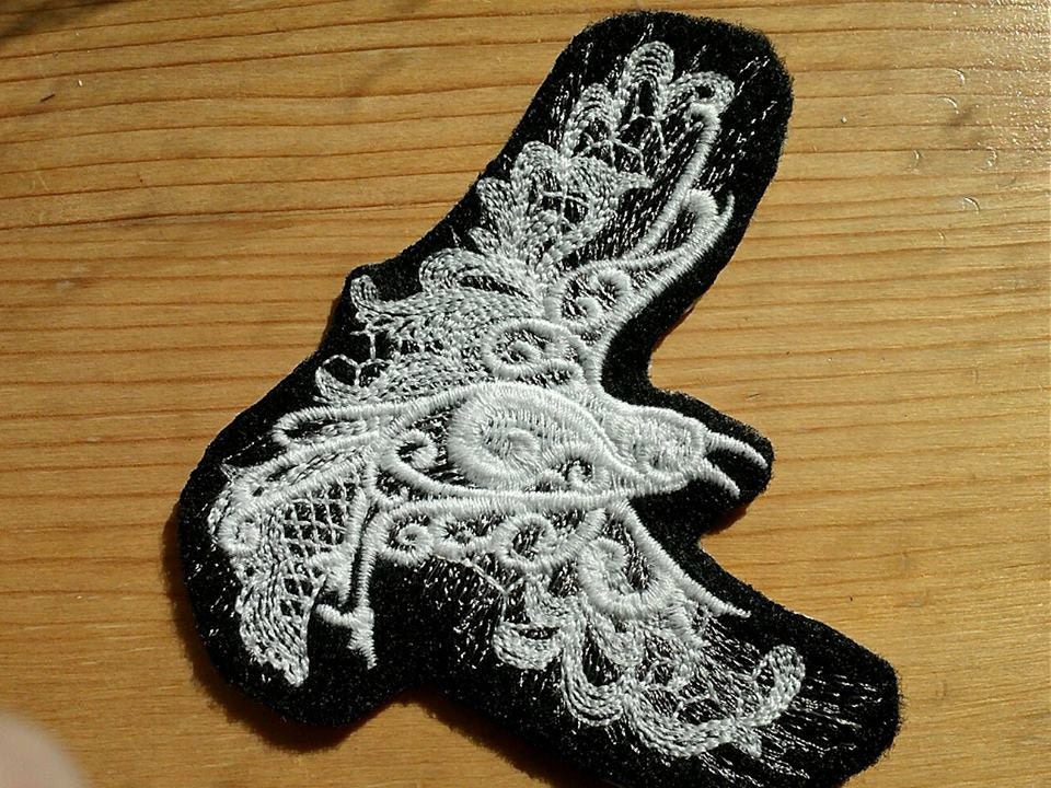 Raven Patch - Etsy